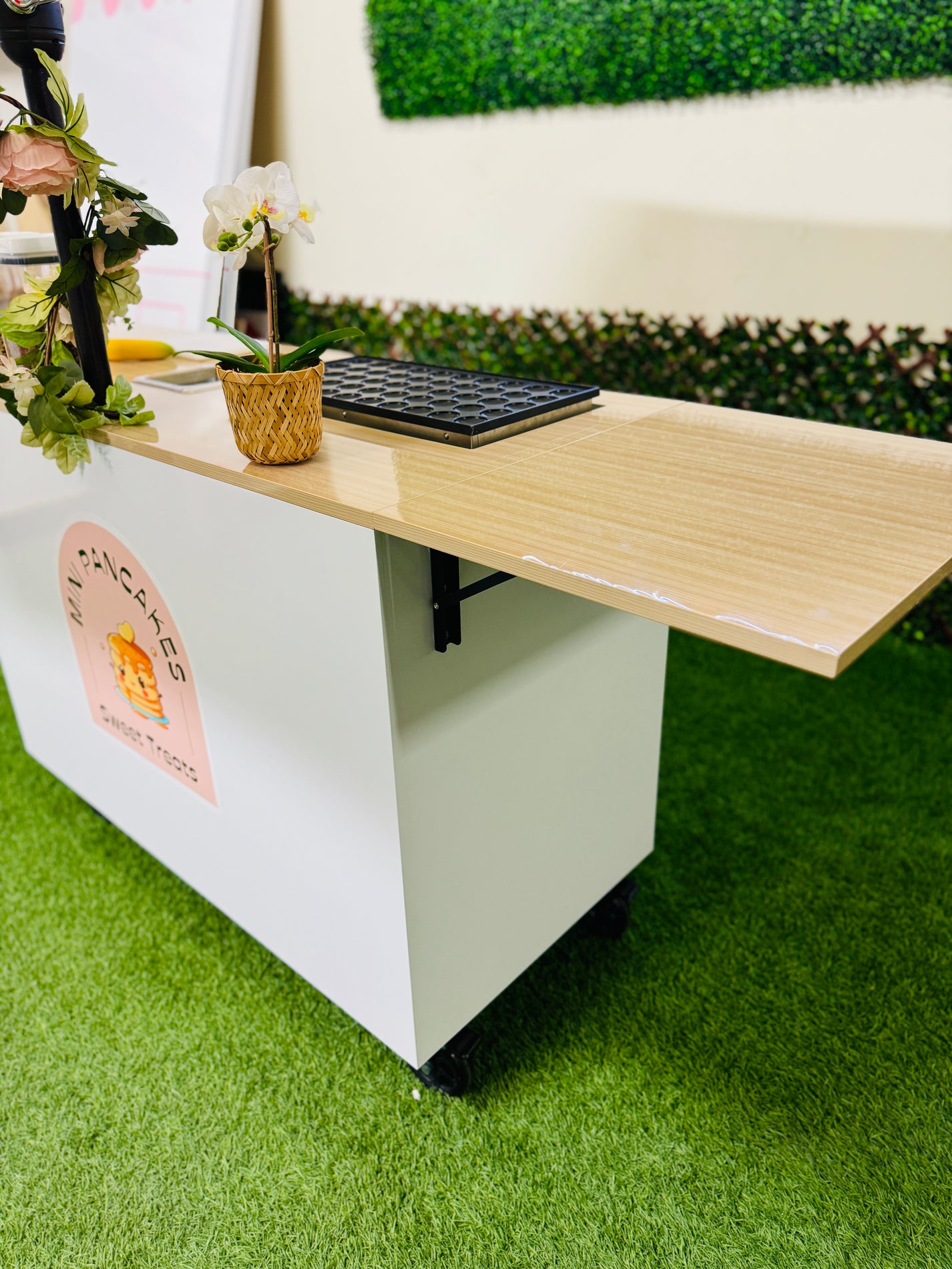 MINI PANCAKE CART- MODEL S 7FT – Ematik Vending Carts